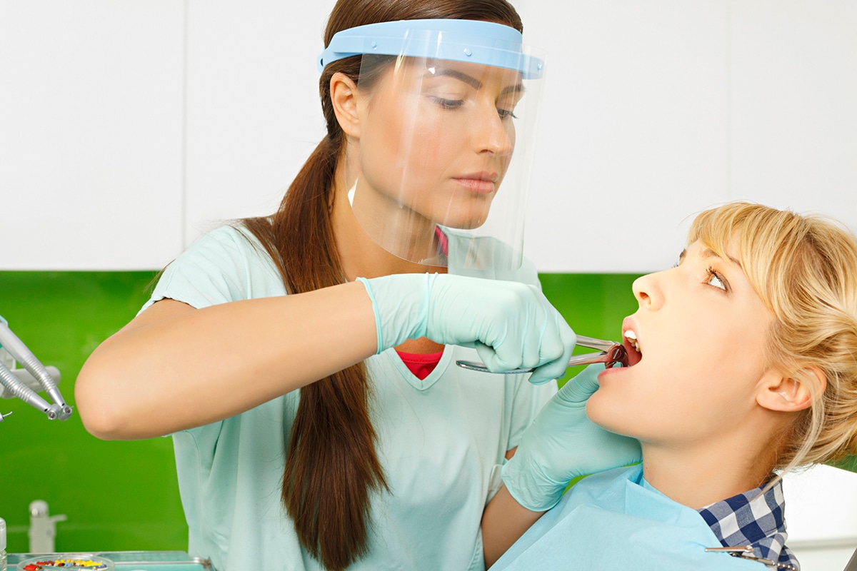 How Long Does a Tooth Extraction Take? - The Ricco Dental Group